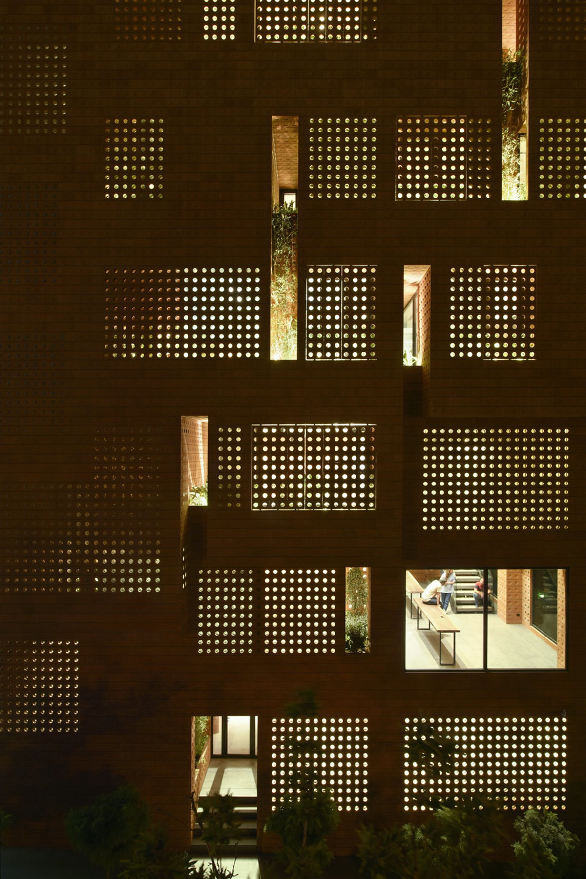 Kohan Ceram 中央办公楼 | Hooba Design Group - 品素品设计