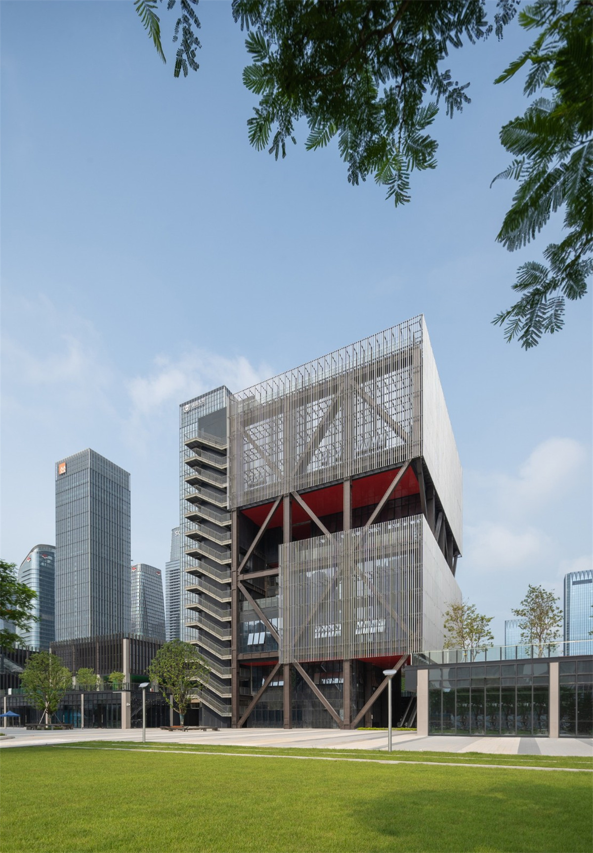 深圳粤港澳青年创业区 | RSH+P, 华艺设计 - 品素品设计